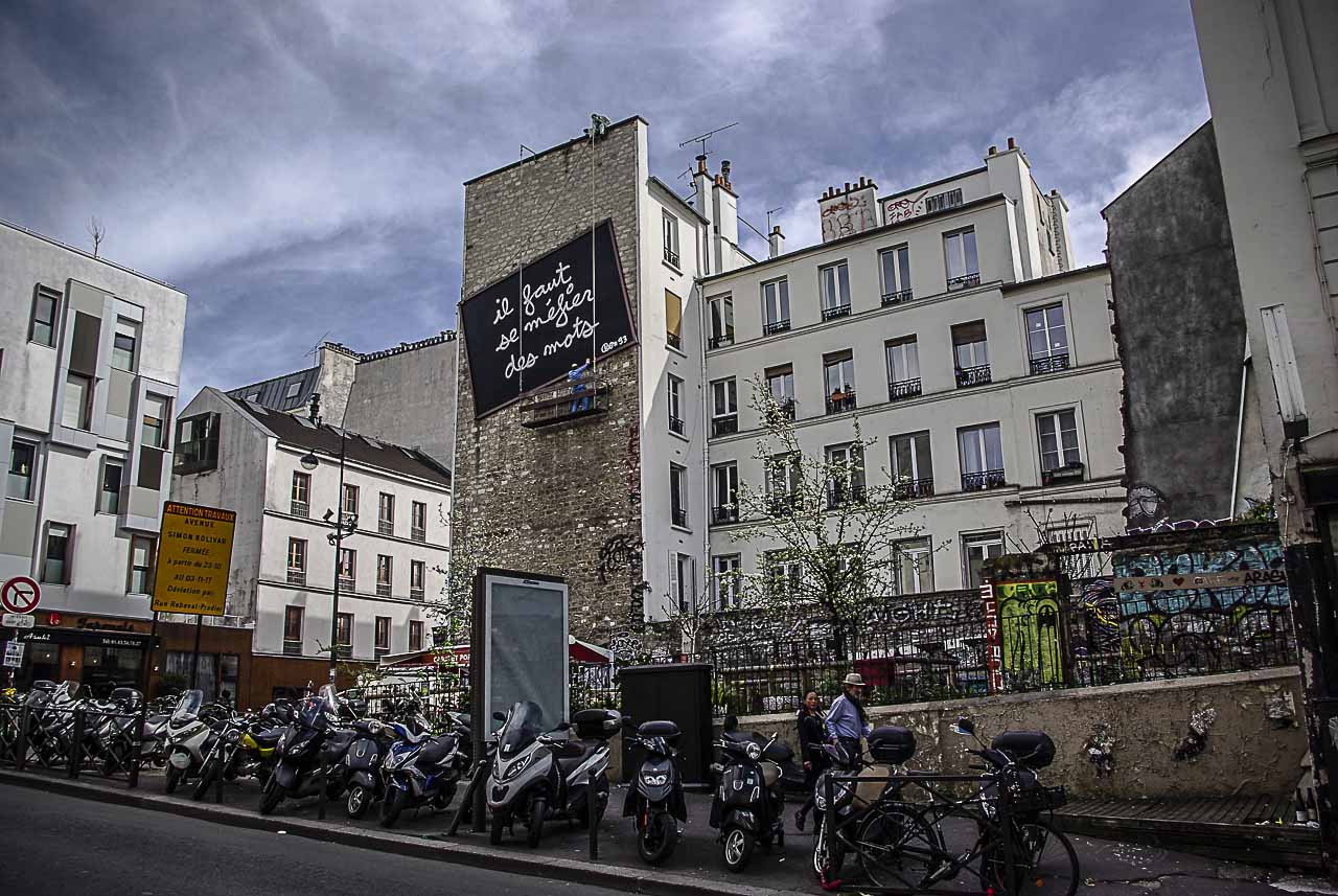La place Fréhel à Belleville, carrefour du street art - Autour de Paris ...